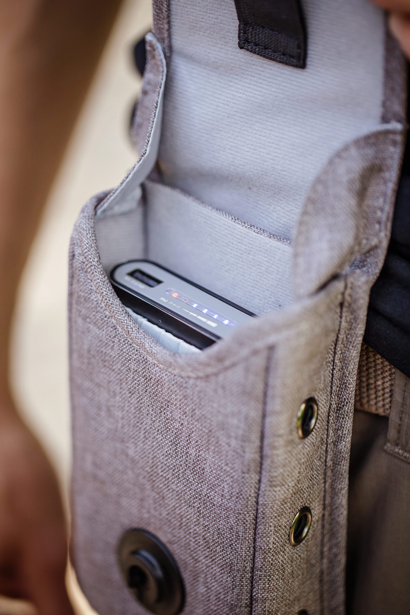 PhoneSlinger for Mobile Photographers, Journalists and Artists