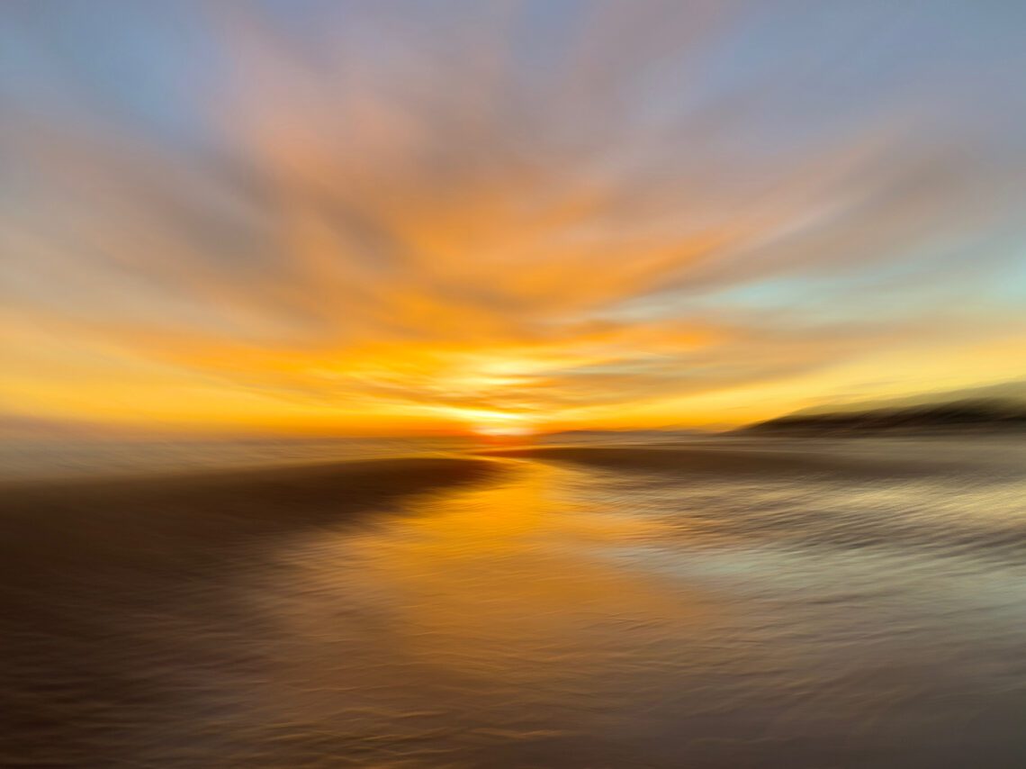 The Art of Blur: iPhone ICM Photography