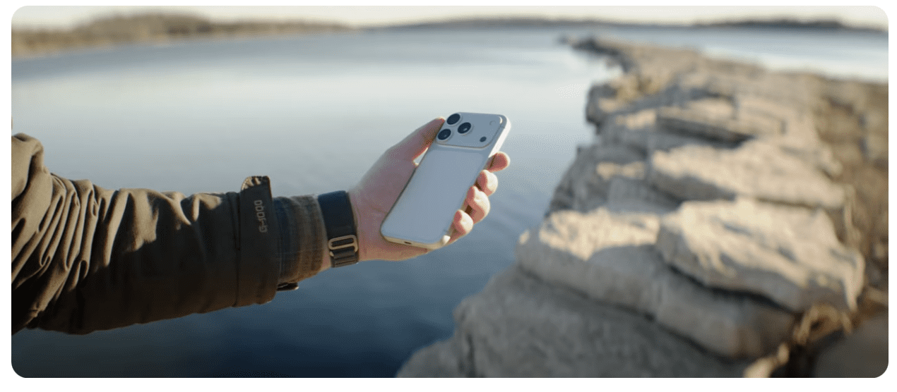 iPhone 17 Pro vs $6,000 Professional Camera